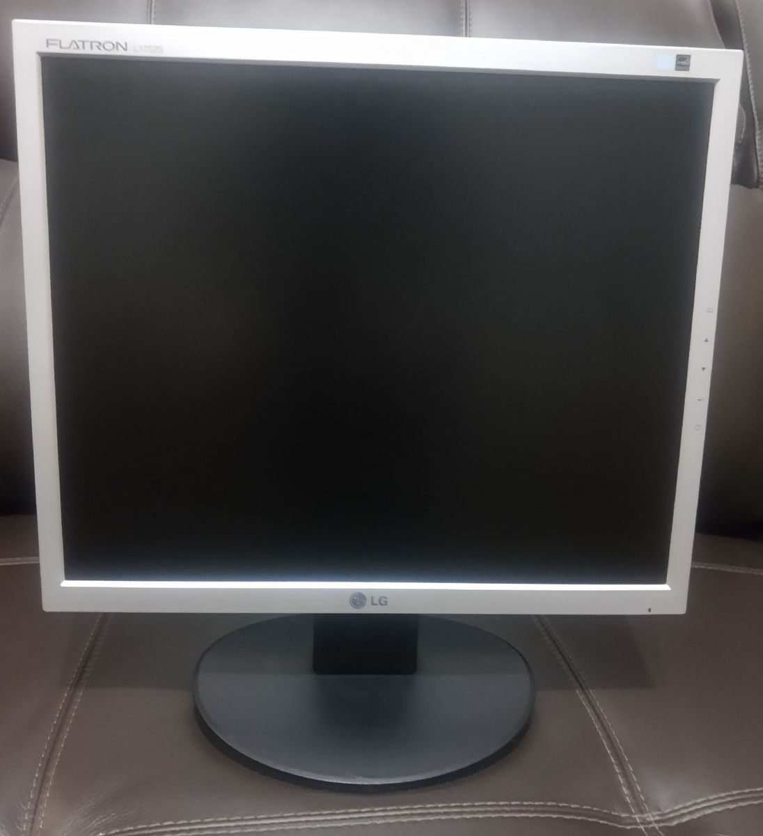 Monitor Lcd 17" Lg Flatron L1752s-sf | Móvel p/ Casa Lg Usado 40840920 ...