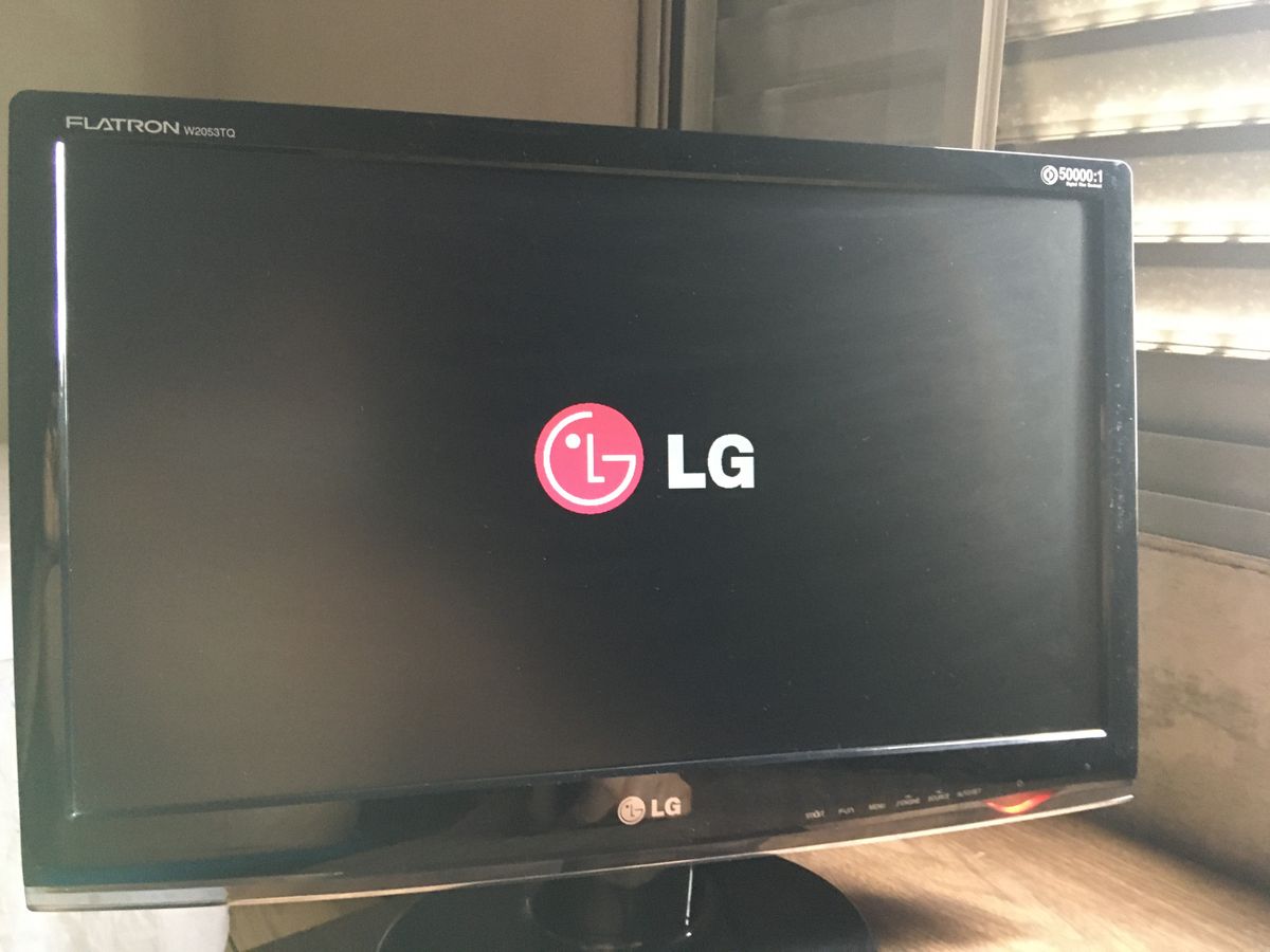 Monitor Lcd, Lg Flatron 20" Usado (ótimo Estado e Funcionamento) | TV e ...