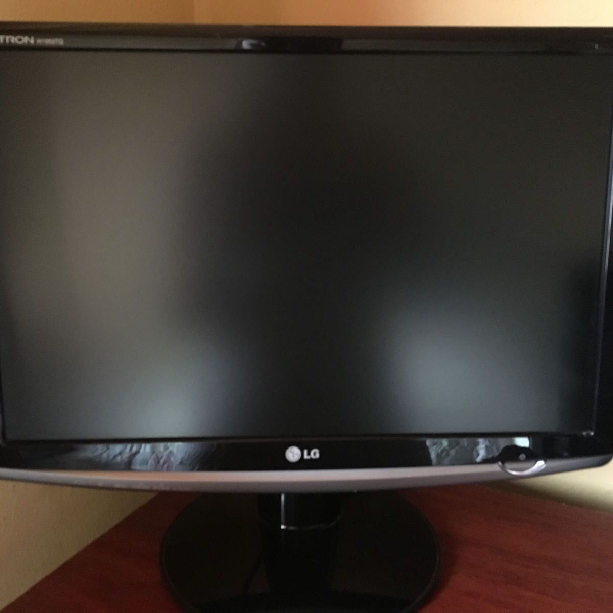 Monitor Lcd Lg W1952tq | Computador Desktop Lg Usado 19214051 | enjoei