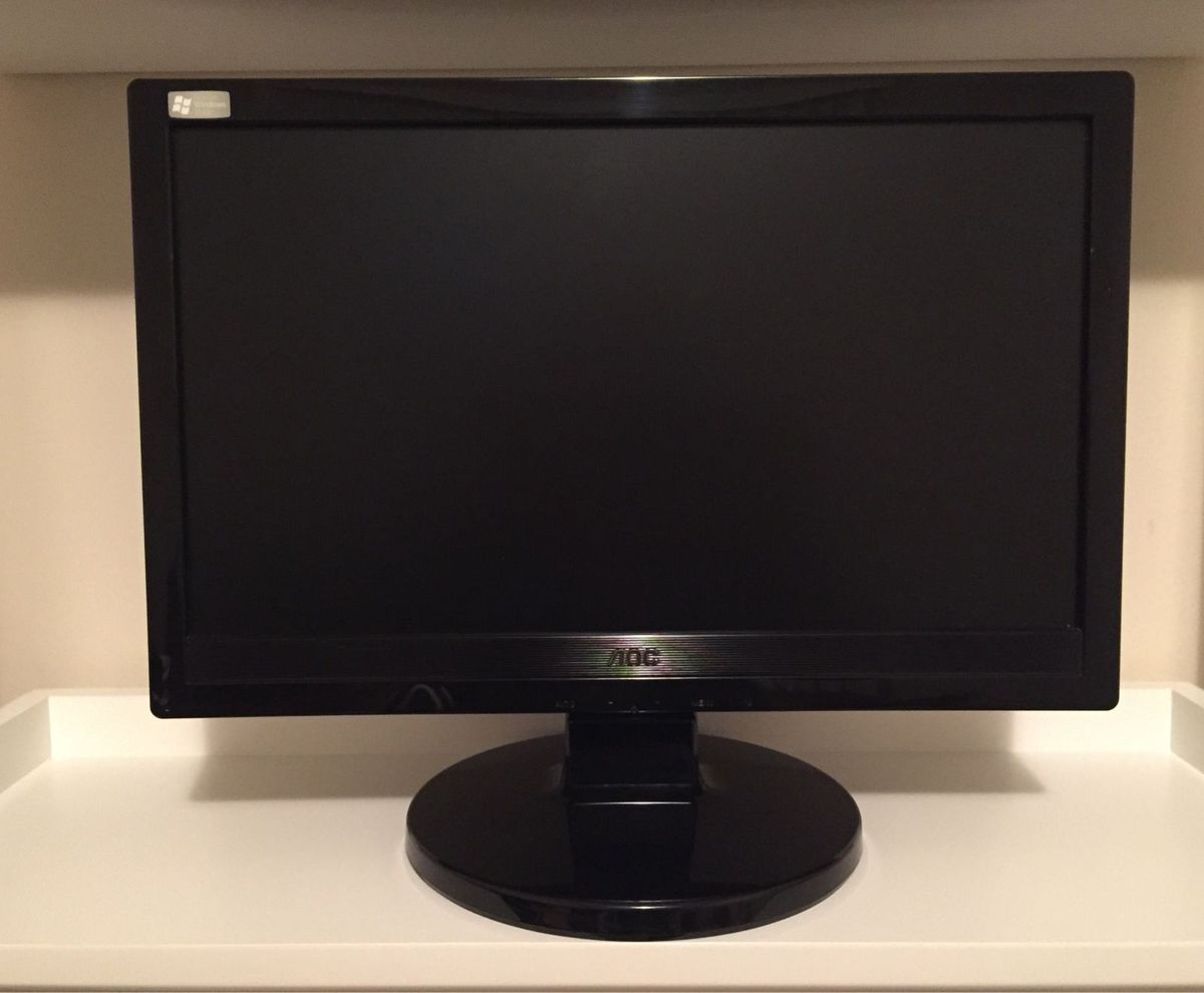 Monitor - Lcd Marca Aoc 15,6 | Computador Desktop Aoc Usado 23073580 ...