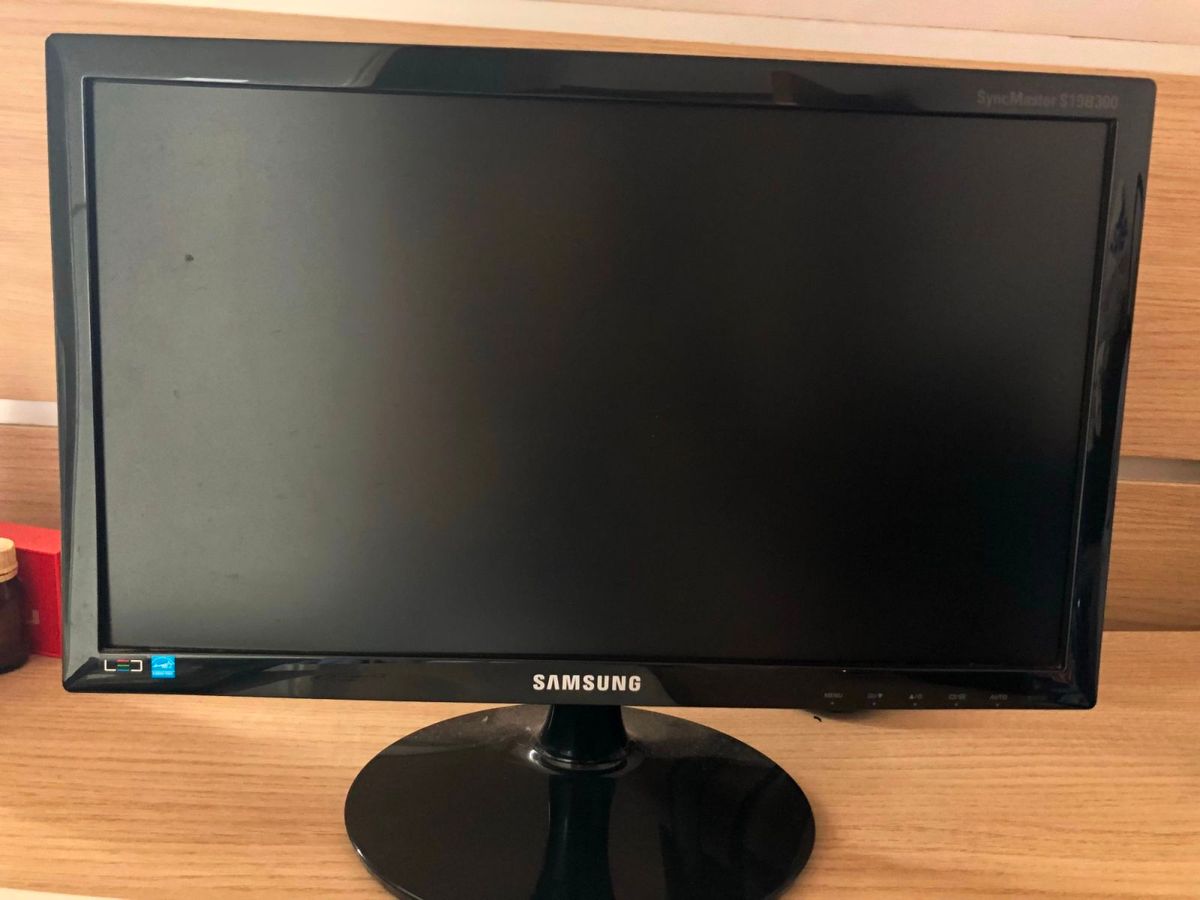 Monitor Led 18,5 Ls19b300 Samsung | TV e Display Samsung Usado 26166526 ...