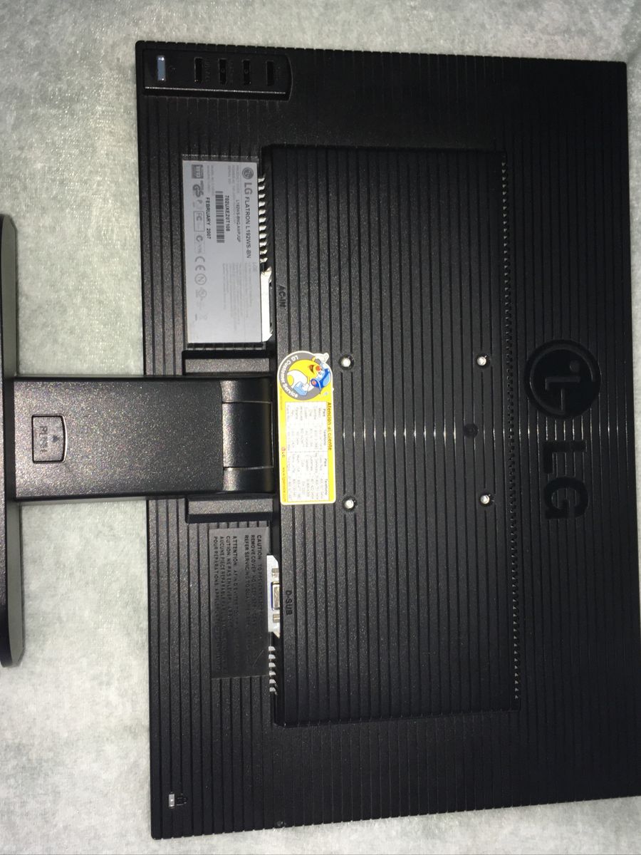 Monitor Lg 21 Polegadas | Móvel p/ Casa Lg Usado 40301708 | enjoei