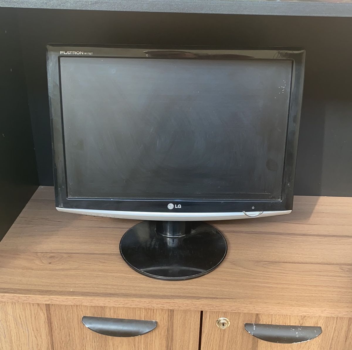 Monitor Lg Envio Bem Embalado Nao Sei Quantas Polegadas | TV e Display ...