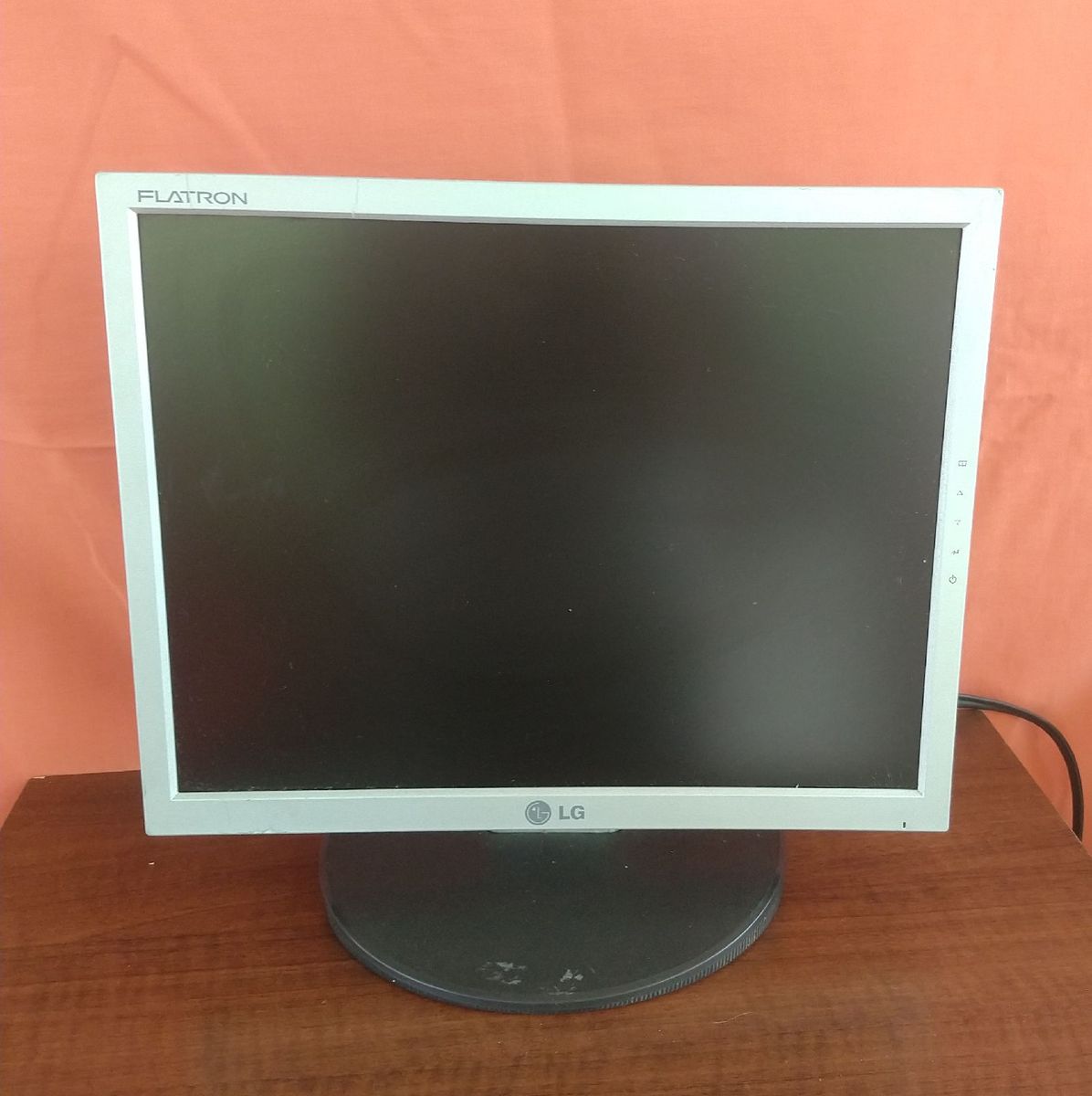 Monitor Lg Flatron 15 " | TV e Display Lg Usado 68971977 | enjoei