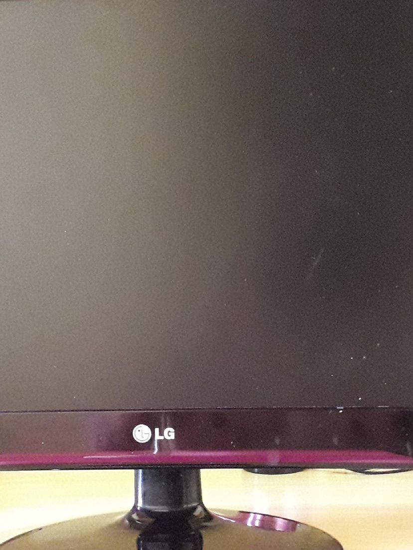 Monitor Lg Flatron E2250 | Eletrodoméstico Lg Usado 50979298 | enjoei