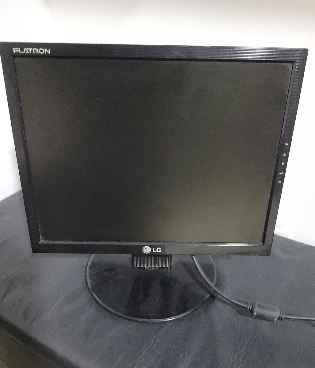 Monitor Lg Flatron | Computador Desktop Lg Usado 67528918 | enjoei