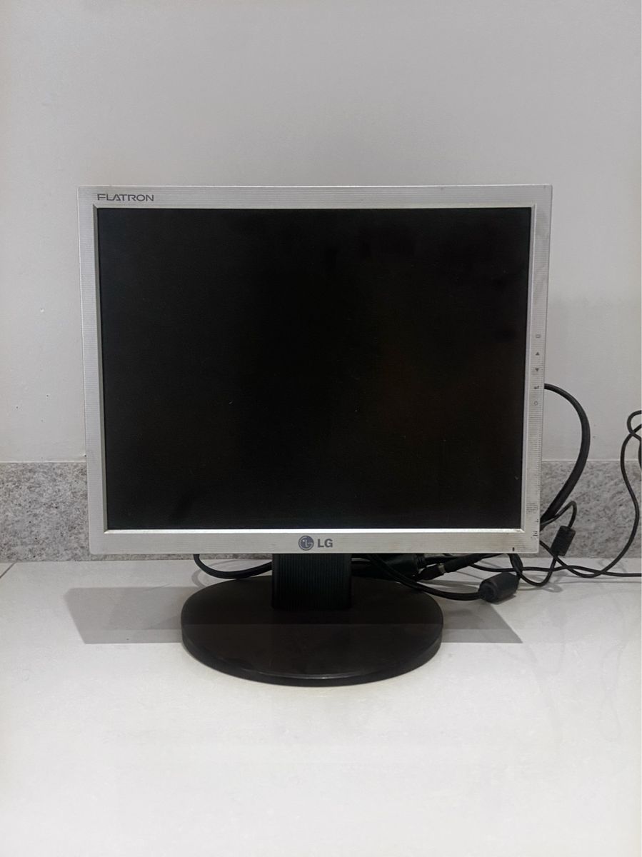 Monitor Lg! | Item Info & Eletro Lg Usado 114248168 | enjoei