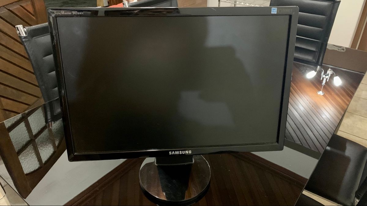Monitor Modelo 943bwx | Samsung | TV e Display Samsung Usado 84693551 ...