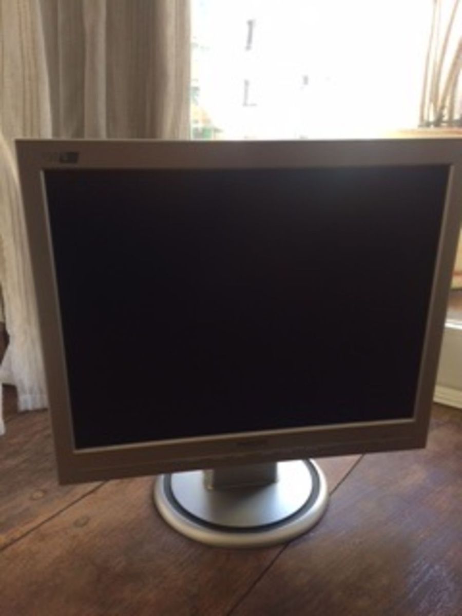 Monitor Philips 150s | TV e Display Philips Usado 27463233 | enjoei