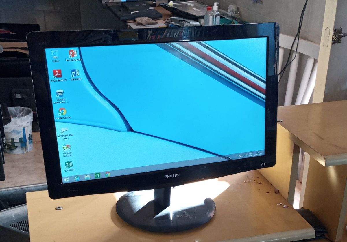 Monitor Philips Led 19" 196v | TV e Display Philips Usado 58771179 | enjoei