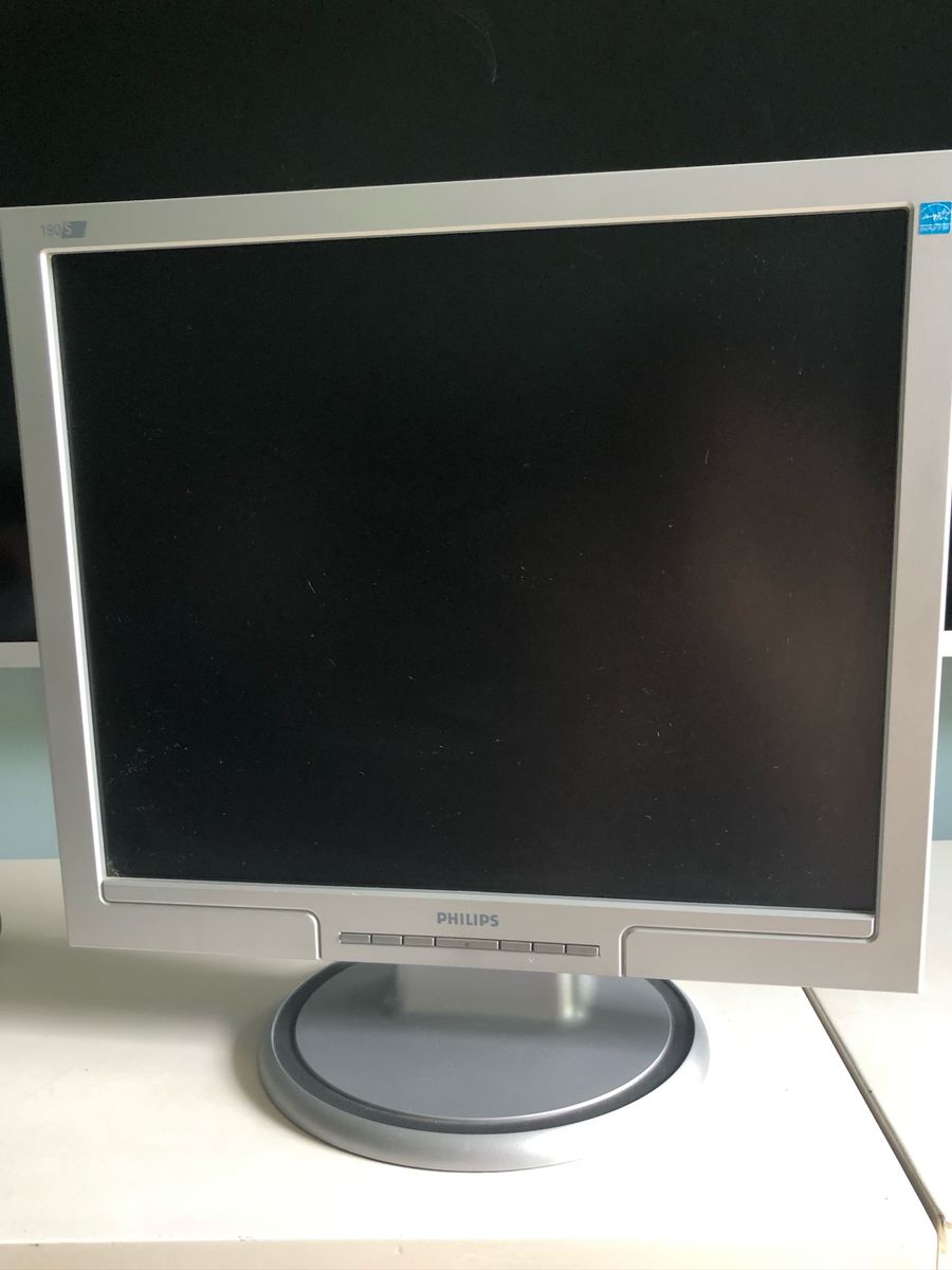 Monitor Philips | Móvel p/ Casa Philips Usado 50237233 | enjoei