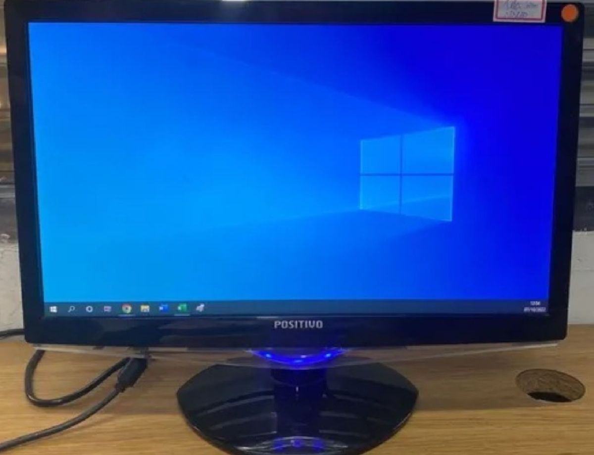 Monitor Positivo em Otimo Estado Lcd 18,5 Polegadas Positivo Master P971wal Vga | Computador ...