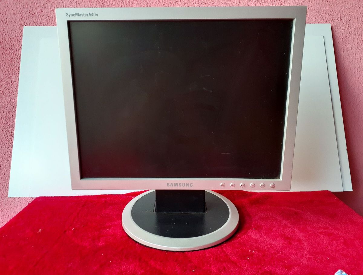 Monitor Samsung 14polegadas | Cacareco Samsung Usado 40945789 | enjoei