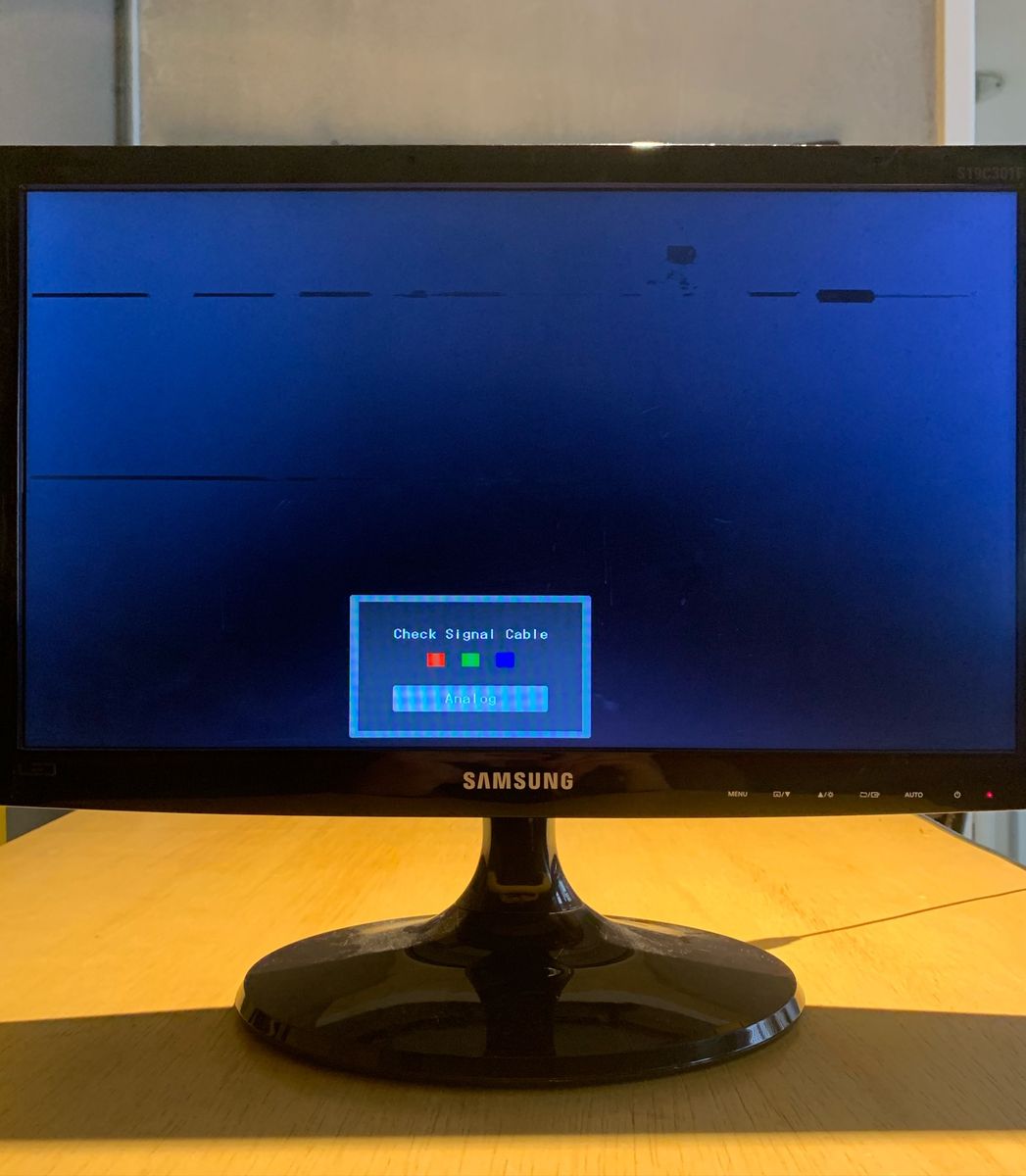 Monitor Samsung 18,5 Polegadas | TV e Display Samsung Usado 66560917 | enjoei