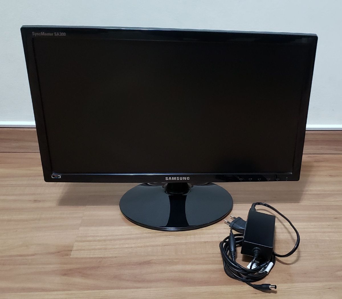 Monitor Samsung Sync Master Sa300 | Item Info & Eletro Samsung Usado ...