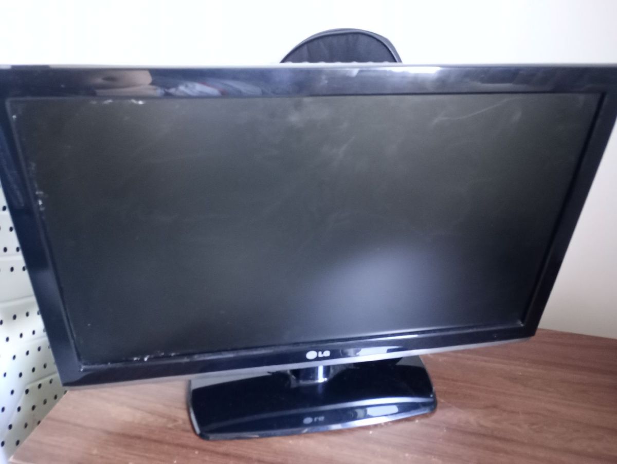 Monitor Tv Lg 22 Polegadas | Item Info & Eletro Lg Usado 111122679 | enjoei