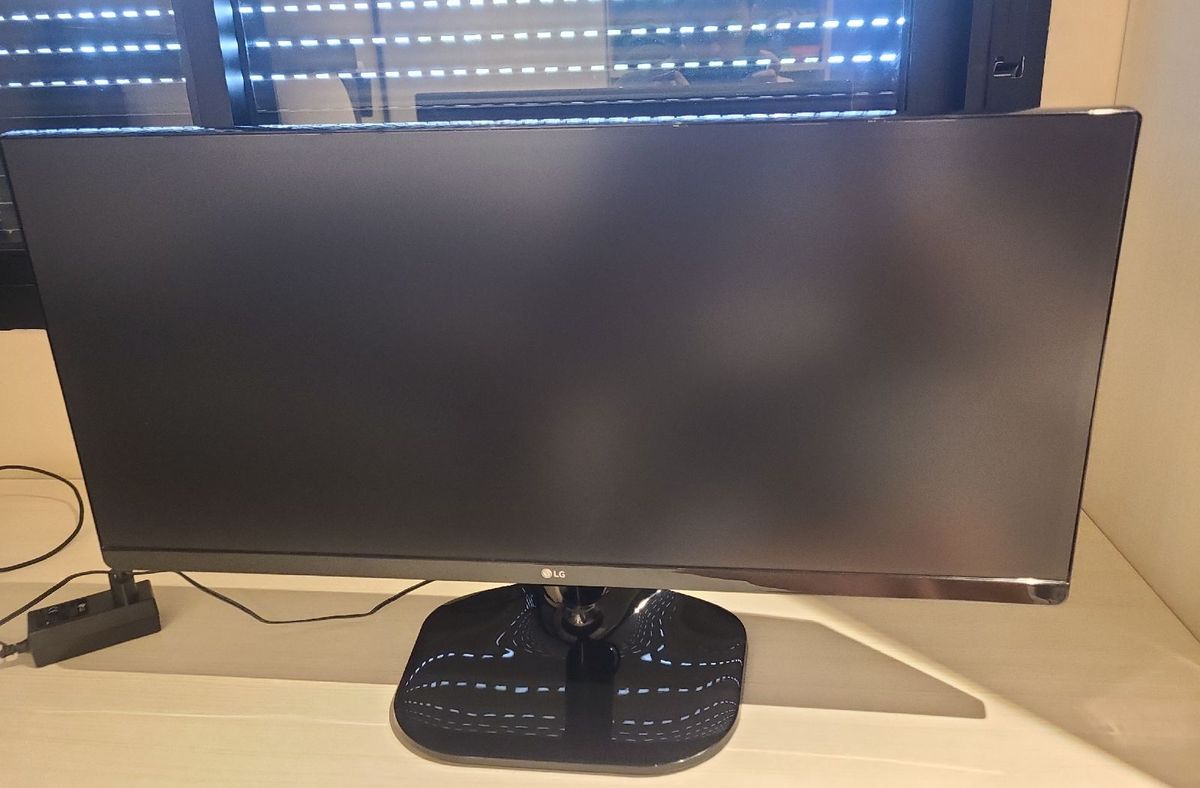 Monitor Ultrawide 25 Polegadas Lg | TV e Display Lg Usado 84667229 | enjoei