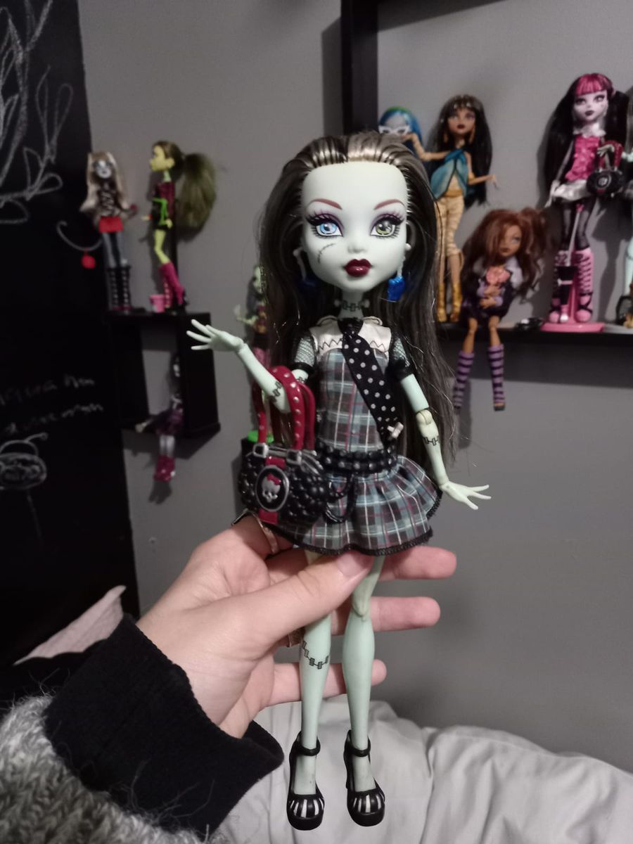 Monster High Frankie Basica | Brinquedo Mattel Usado 73168459 | enjoei