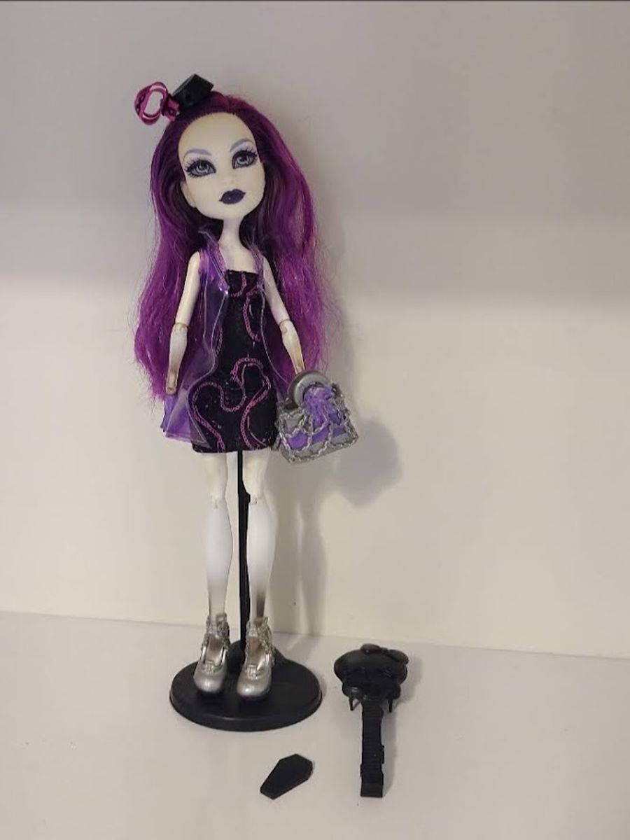 Monster High Spectra Ghouls Night Out | Brinquedo Mattel Usado 80512375 ...
