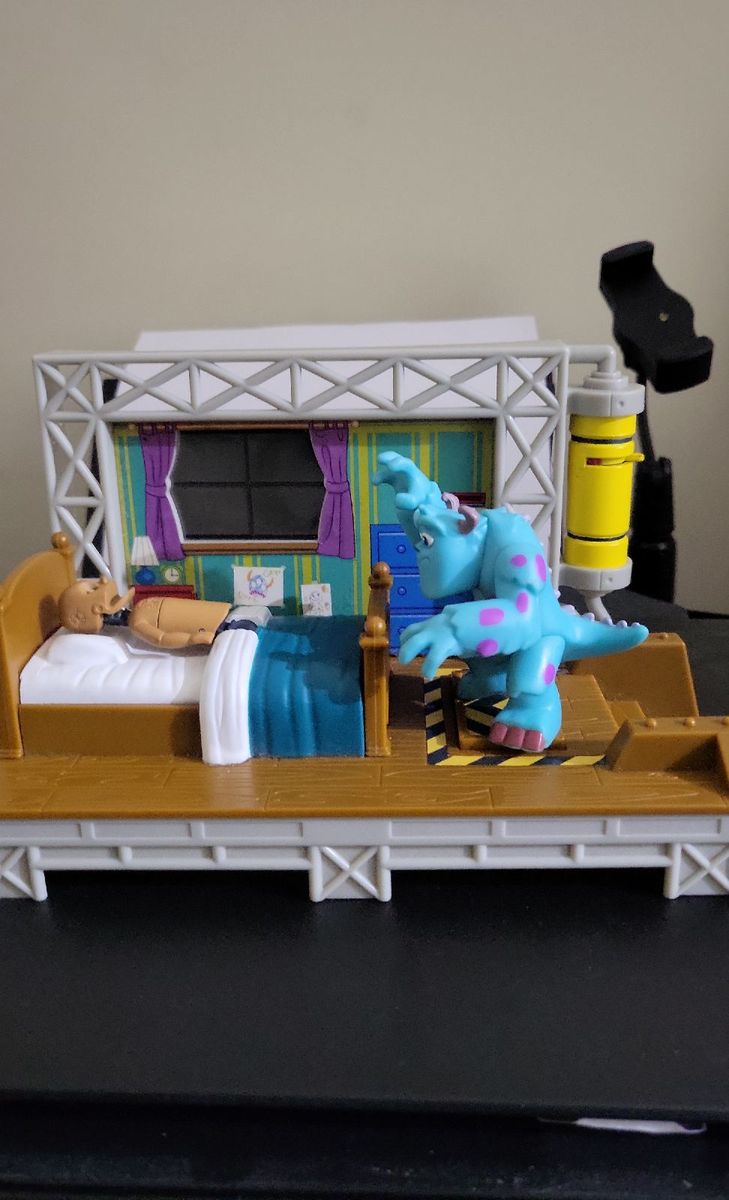 Monstros Sa Simulator de Susto Sulley Monster Universit | Brinquedo ...