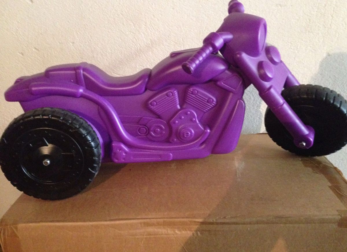 Moto Roxa Estilosa | Brinquedo Usado 24130894 | enjoei