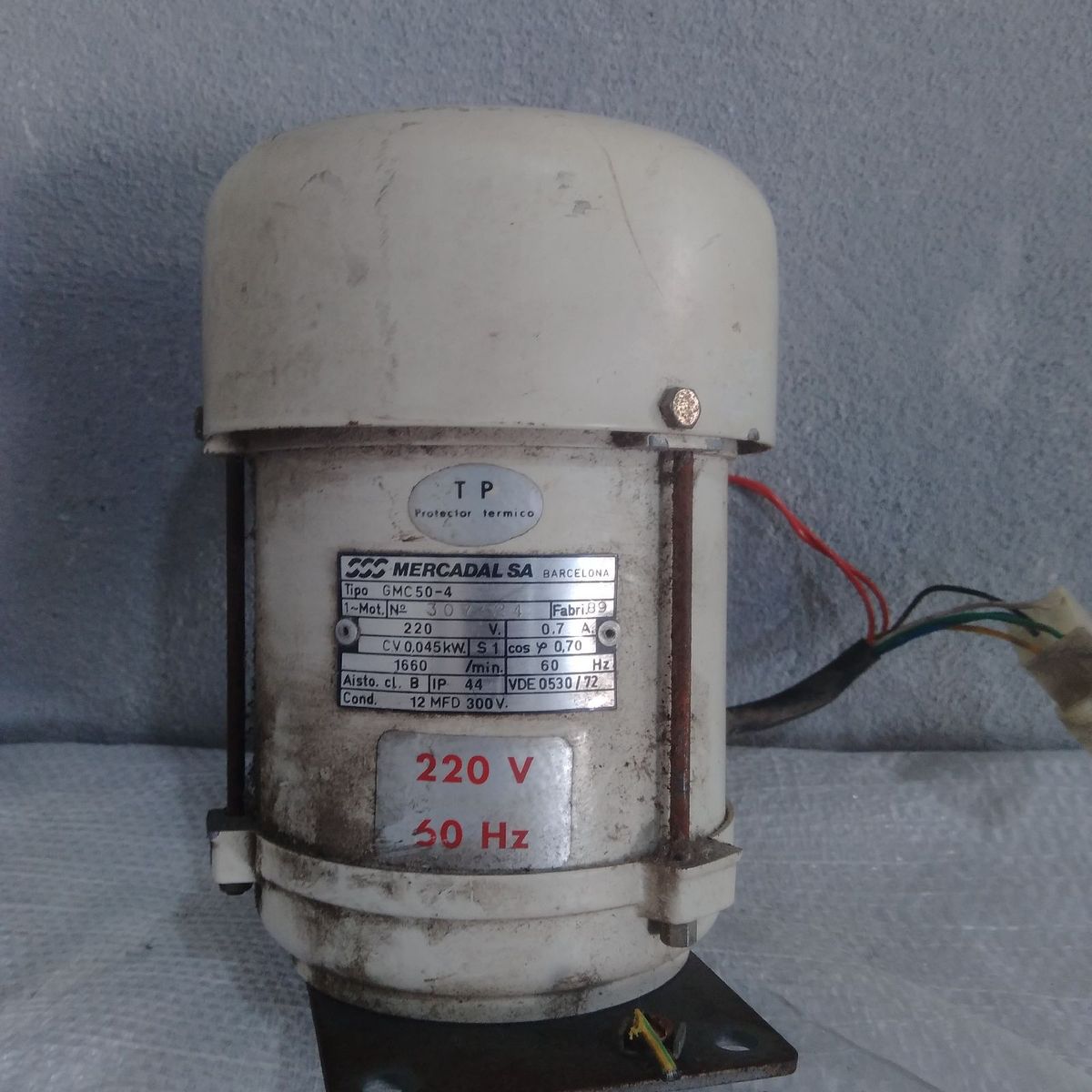 Motor Monofásico Mercadal P/máquina de Tricô Gmc 50-4(funciona) | Item ...