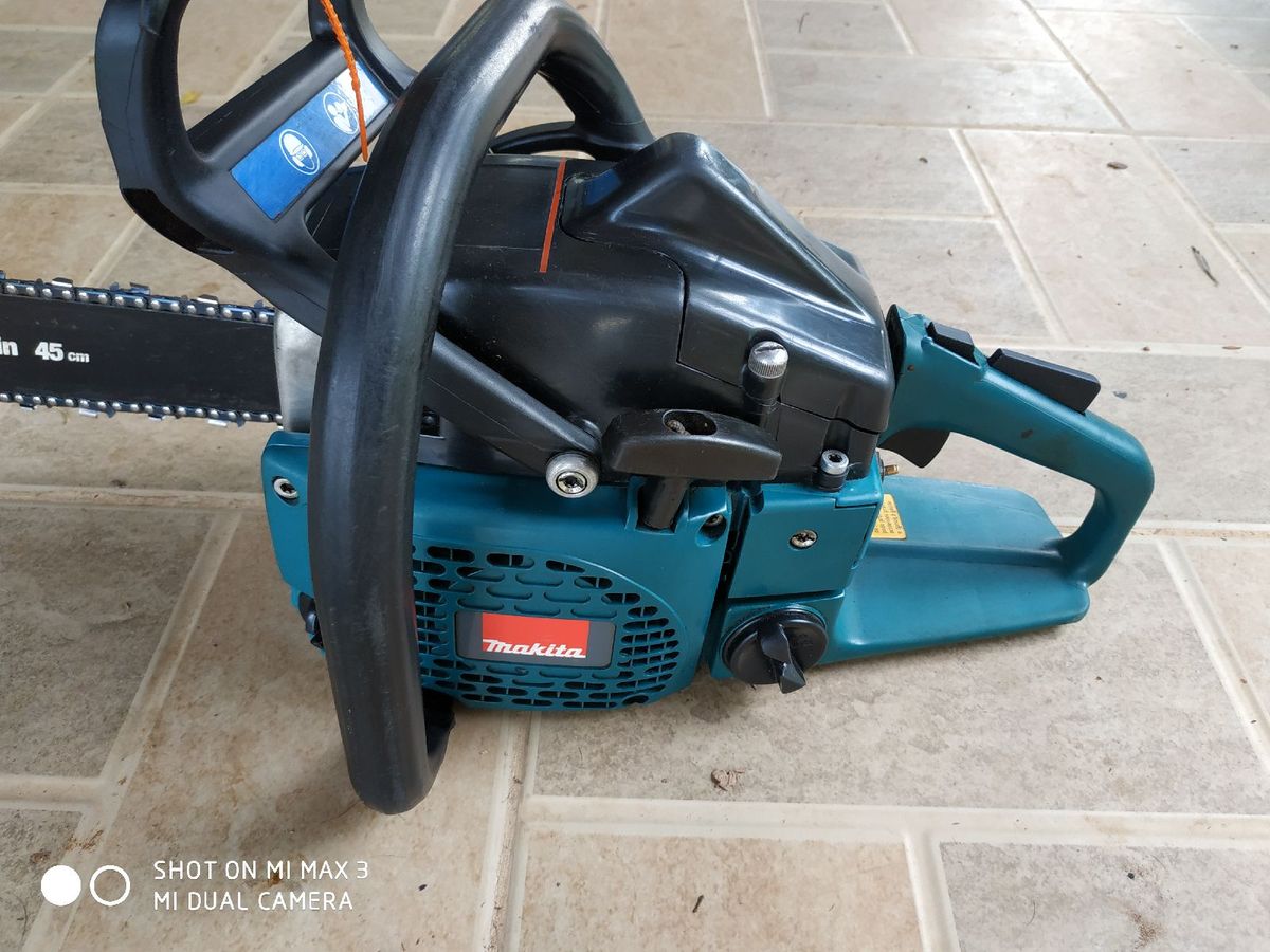 Motosserra Makita Dcs 520 Semi Nova | Móvel p/ Casa Makita Usado ...