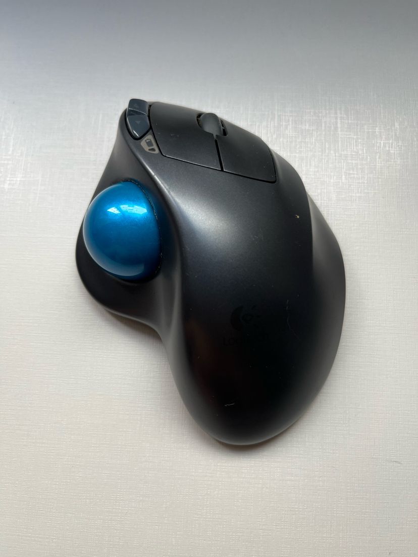 Mouse Logitech M570 Trackball Usb Ergonômico | Mouse p/ Computador Logi ...