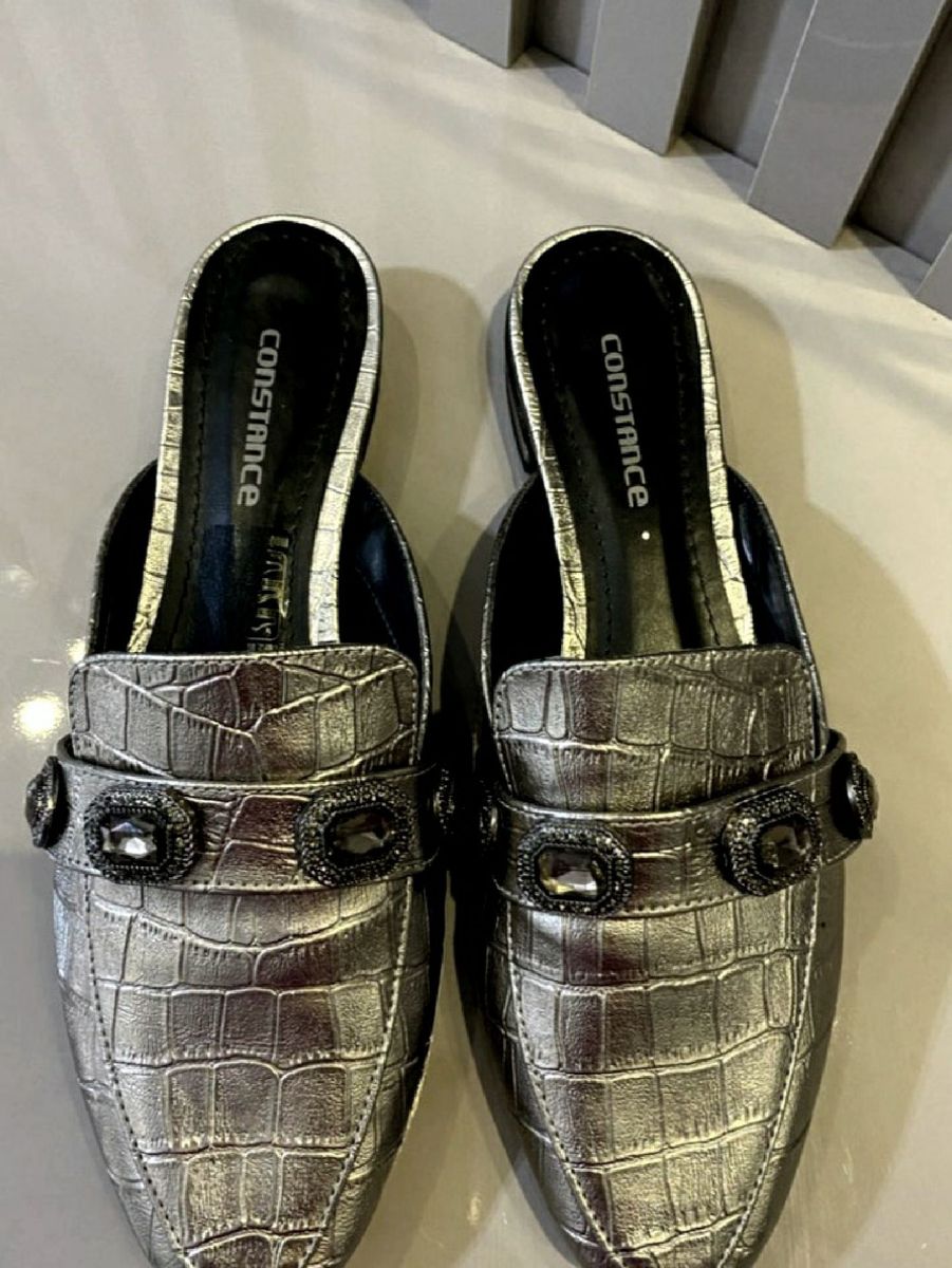 Mule Constance em Couro Metalizado | Sapato Feminino Constance Usado ...
