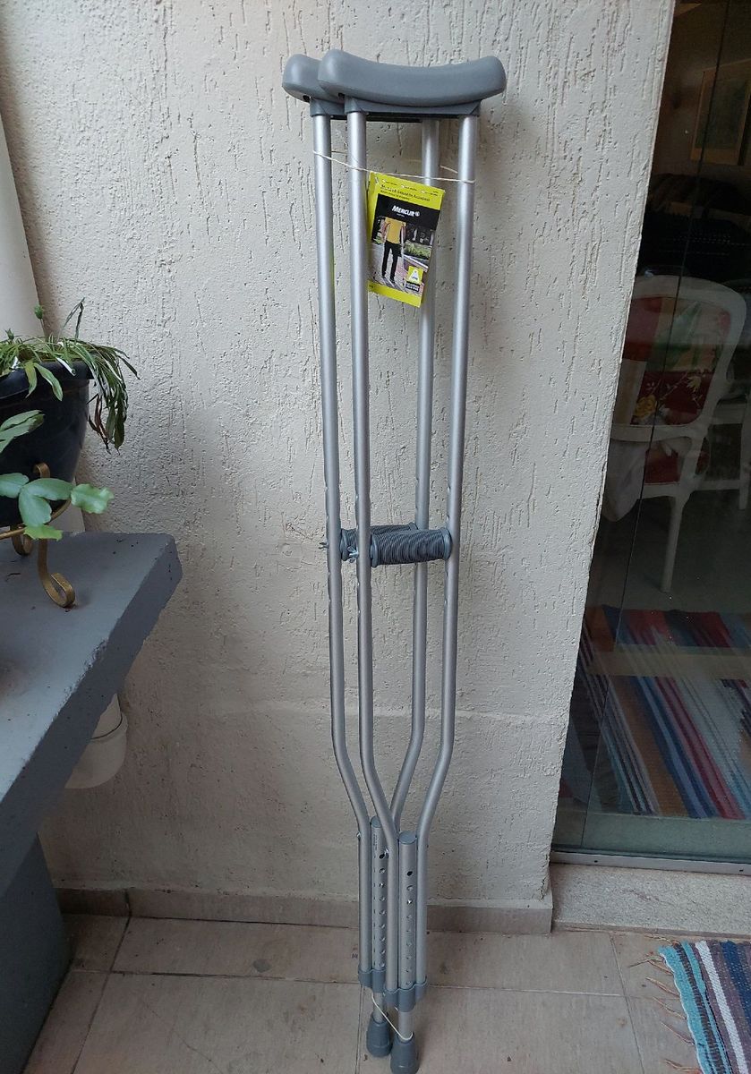 Muleta de Braço | Item p/ Esporte e Outdoor Mercur Nunca Usado 83623681 ...