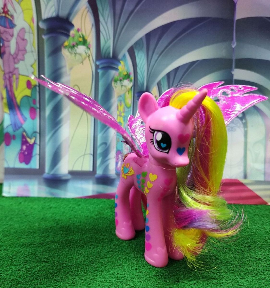 My Little Pony - Princesa Cadence - Fantastic Flutters | Brinquedo ...