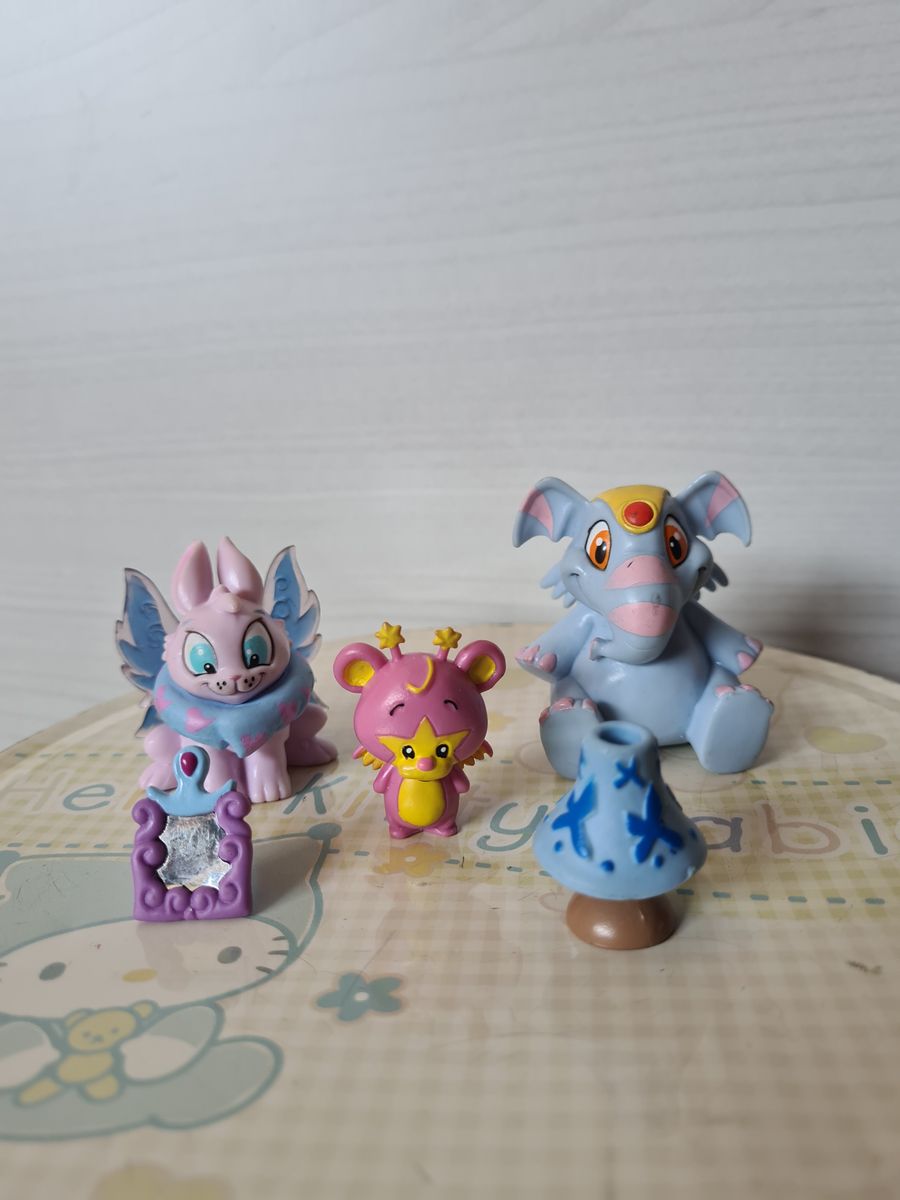 Neopets Collector Figure Pack | Brinquedo Neopets Usado 86179528 | enjoei