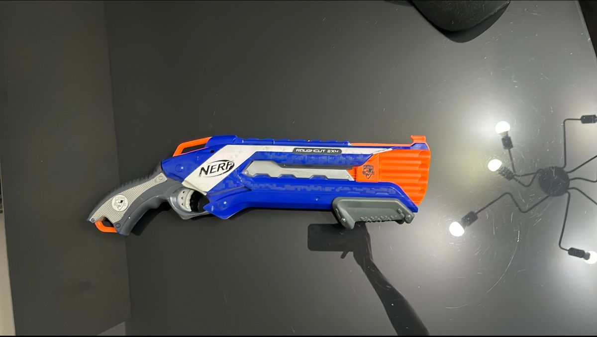 Nerf Roughcut 2x4 | Brinquedo para Bebês Nerf Usado 134777705 | enjoei