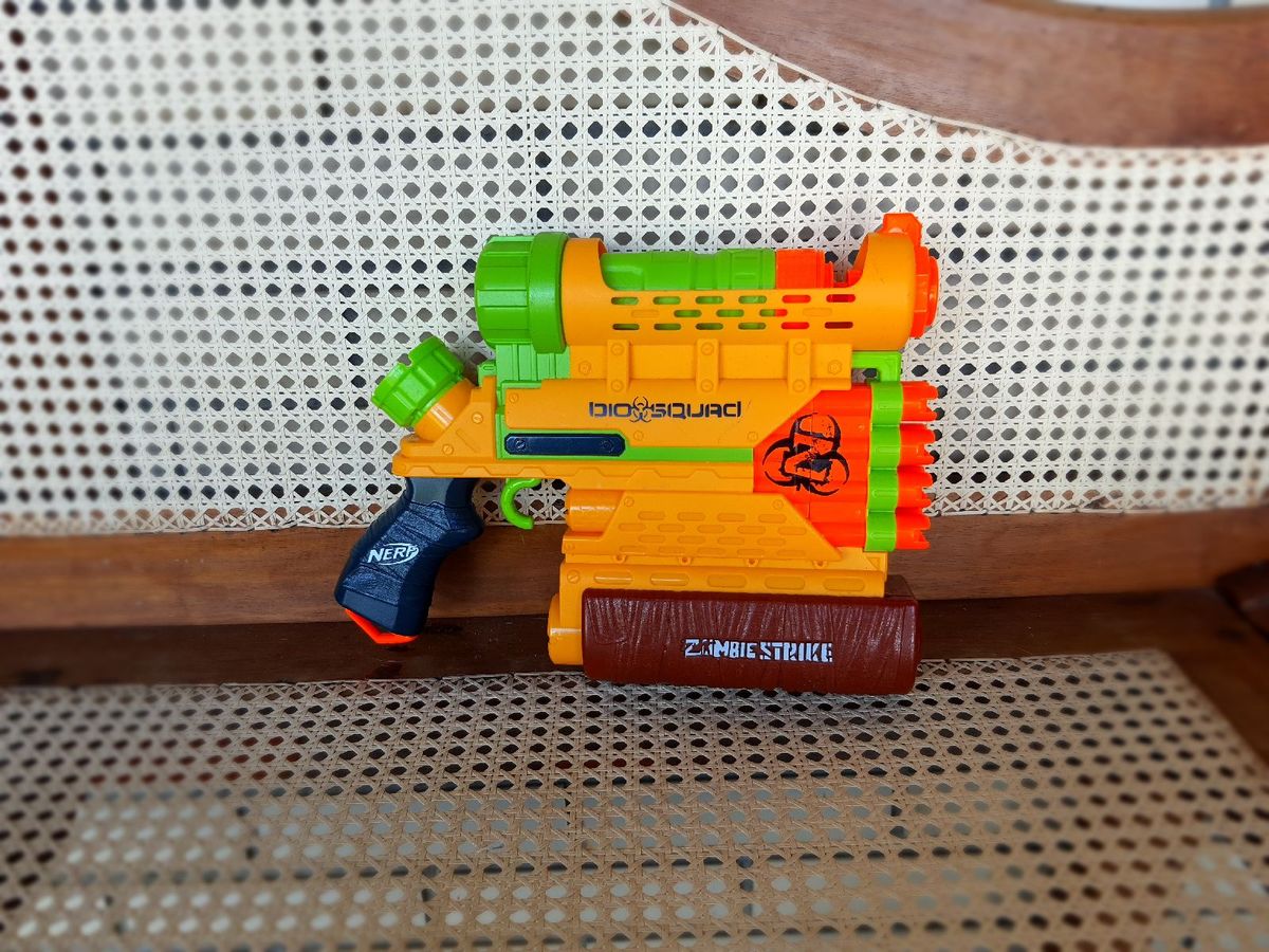 Nerf Zombie Strike Biosquad Eraser Zr-100 B0310 Hasbro | Brinquedo Nerf ...