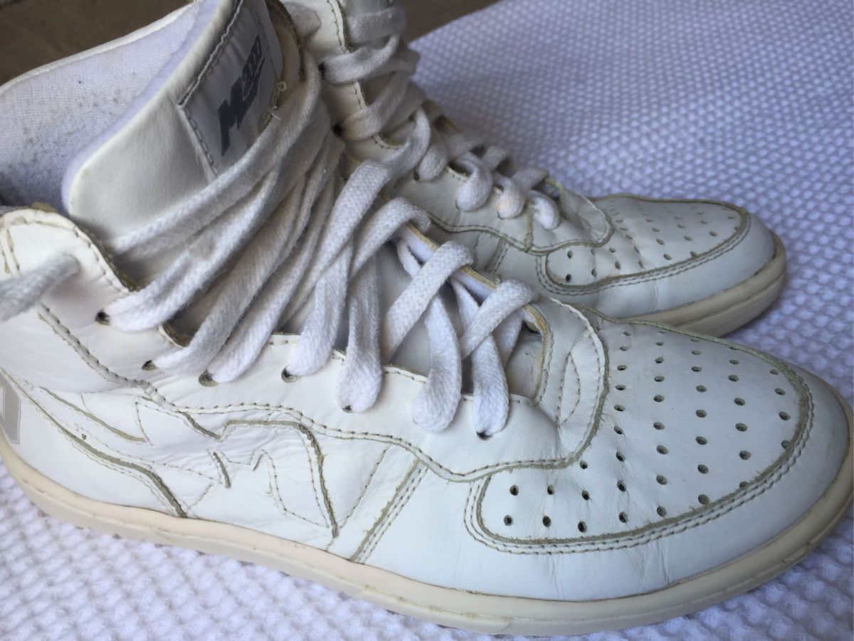 Nike M2000 | Tênis Feminino Nike Usado 23533330 | enjoei