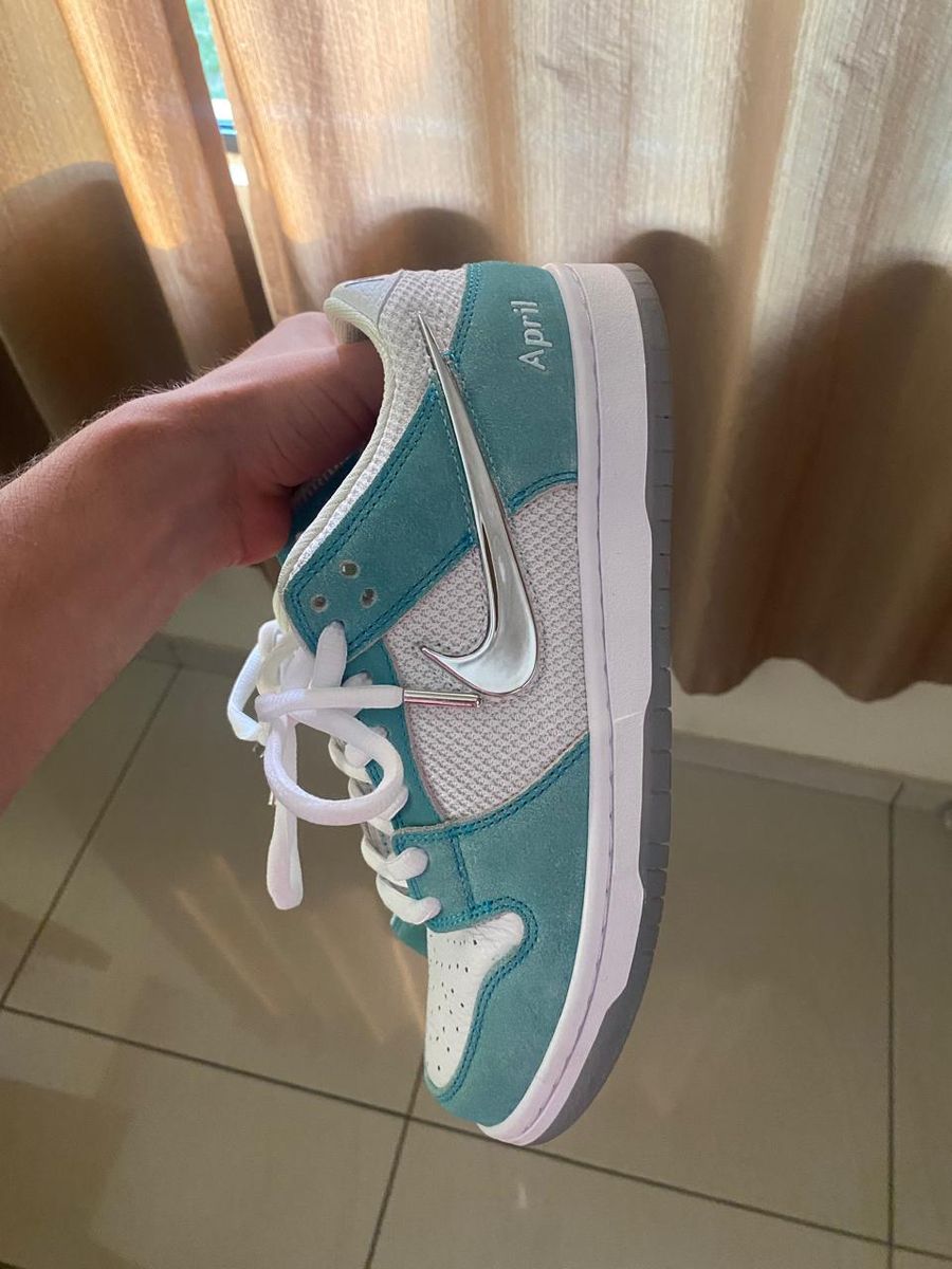 Nike Sb X April Skateboards Dunk Low Pro White | Tênis Masculino Nike ...