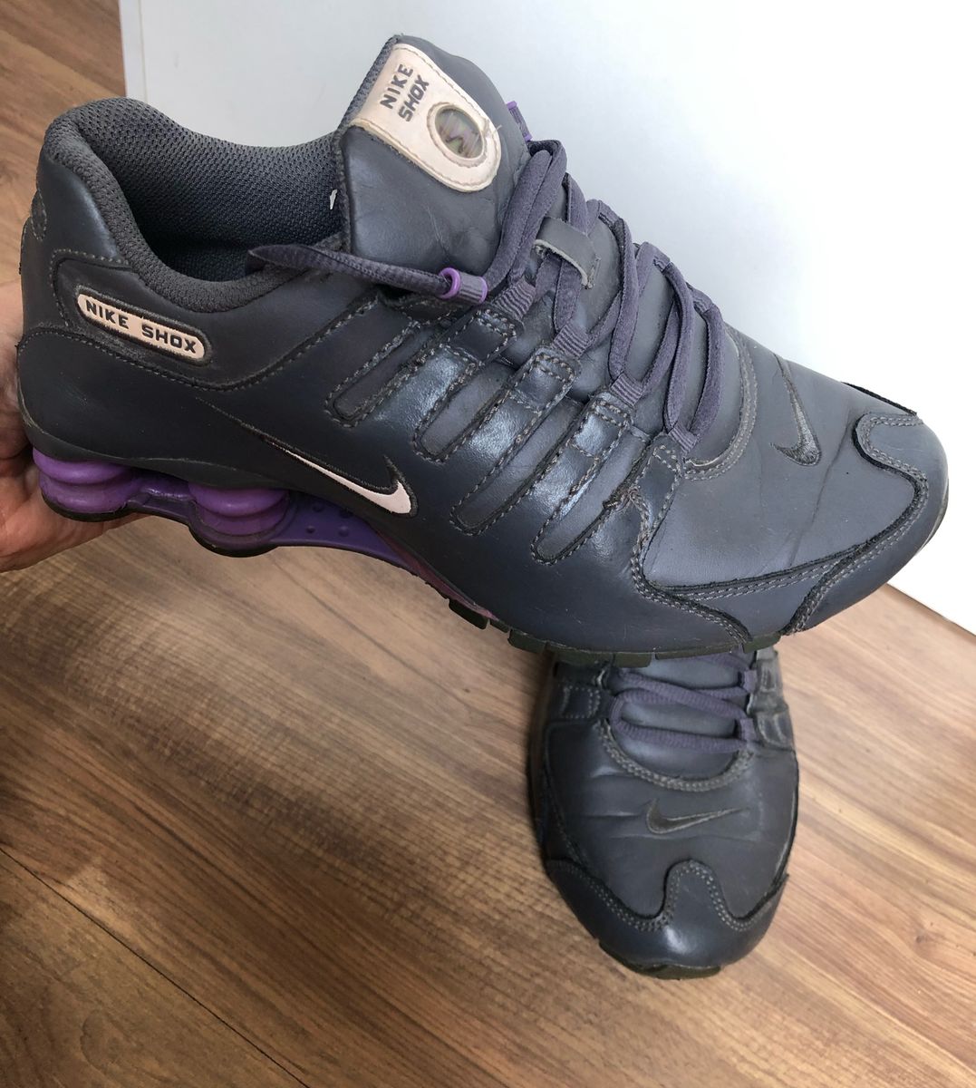 Nike Shox Cinza com Roxo | Tênis Feminino Nike Usado 67449251 | enjoei