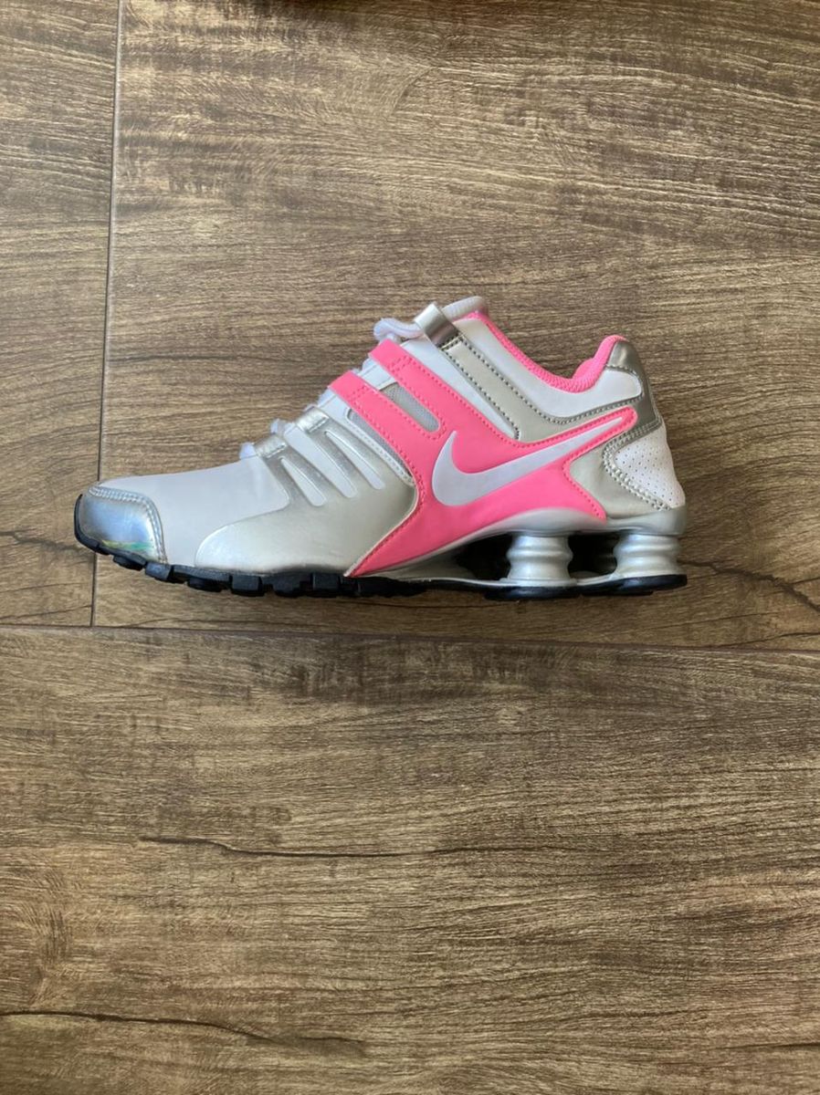Nike Shox Rosa e Prata - 4 Molas | Tênis Feminino Nike Usado 51236307 ...