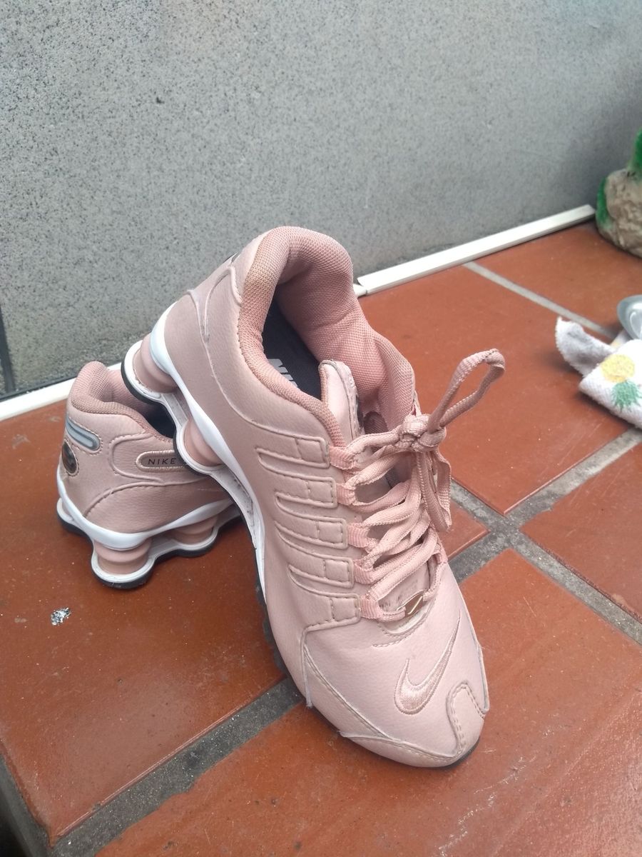 Nike Shox Rosa | Tênis Feminino Nike Sportswear Usado 37602900 | enjoei