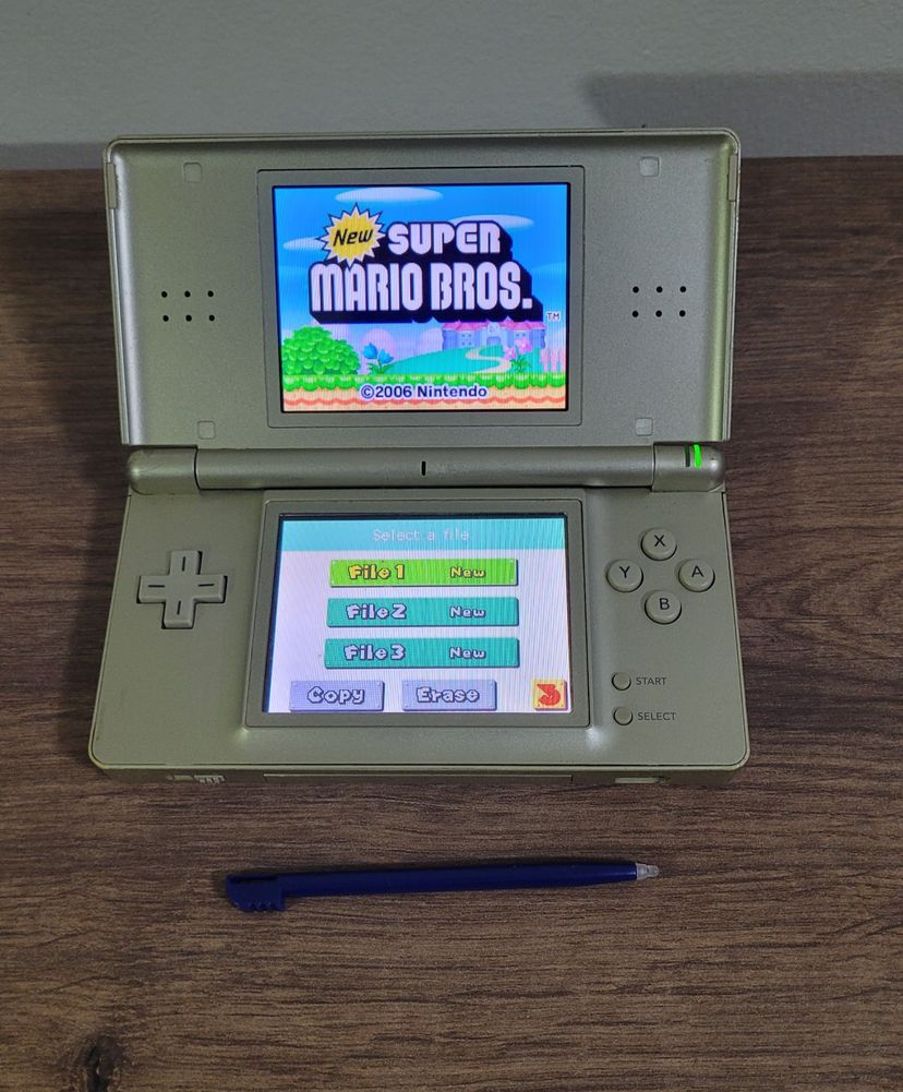 Nintendo Ds Lite Edição Zelda - Dourado | Console de Videogame Nintendo ...