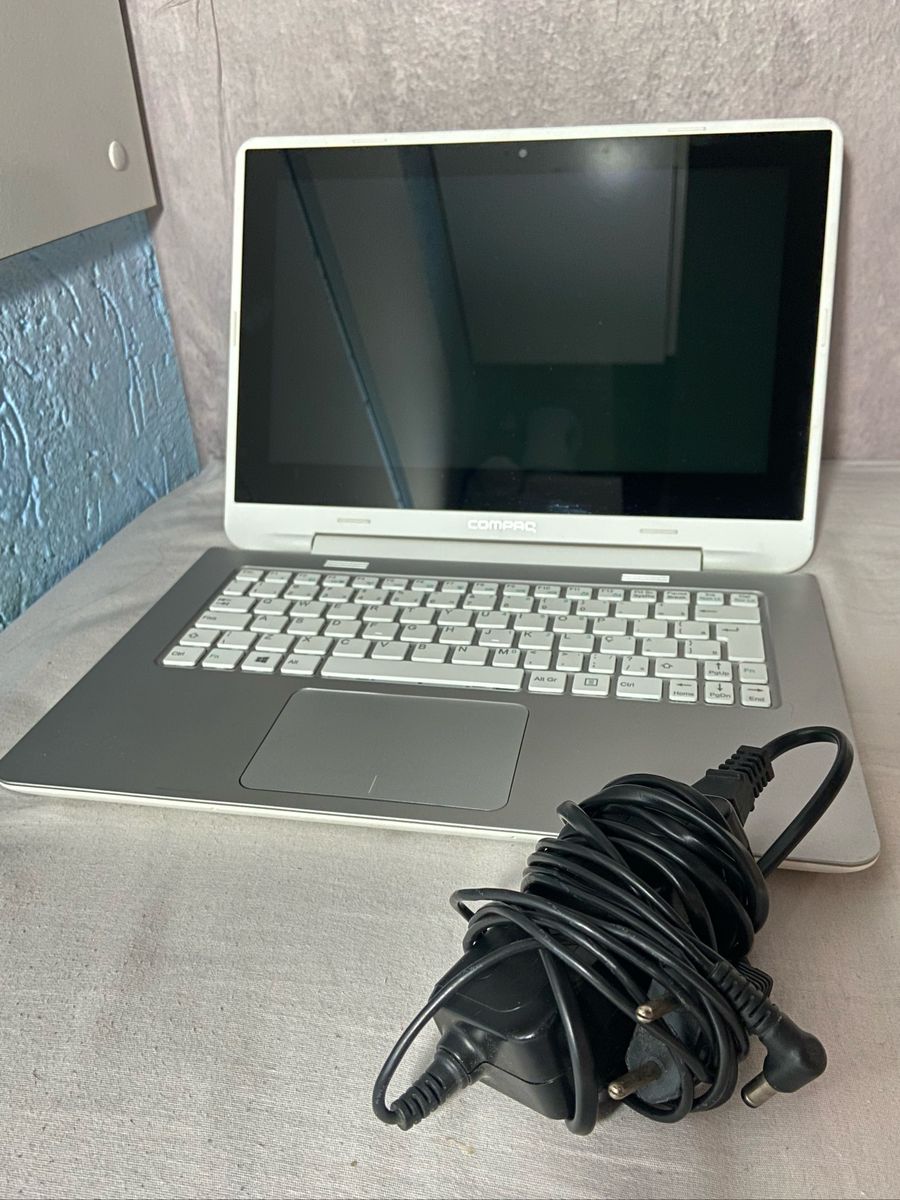 Notbook Compaq 2 em 1 | Computador Notebook Compaq Usado 72576416 | enjoei