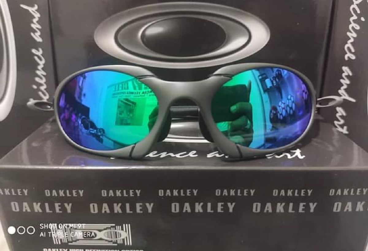 Oakley Romeu 1 Consulte Cores Antes da Compra Preço Que Cabe No Seu ...
