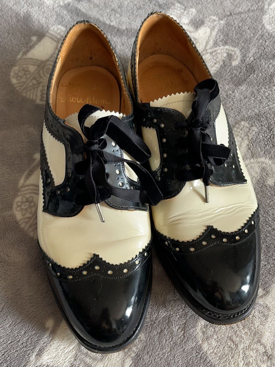 Oxford Grenson Preto e Branco | Sapato Feminino Grenson Usado 53112015 ...