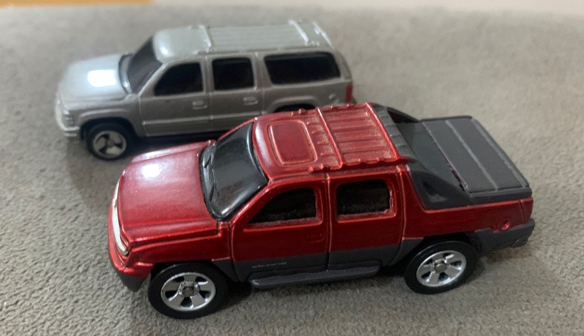 Pack Maisto Chevrolet Loose - Avalanche e Suburban | Produto Masculino ...