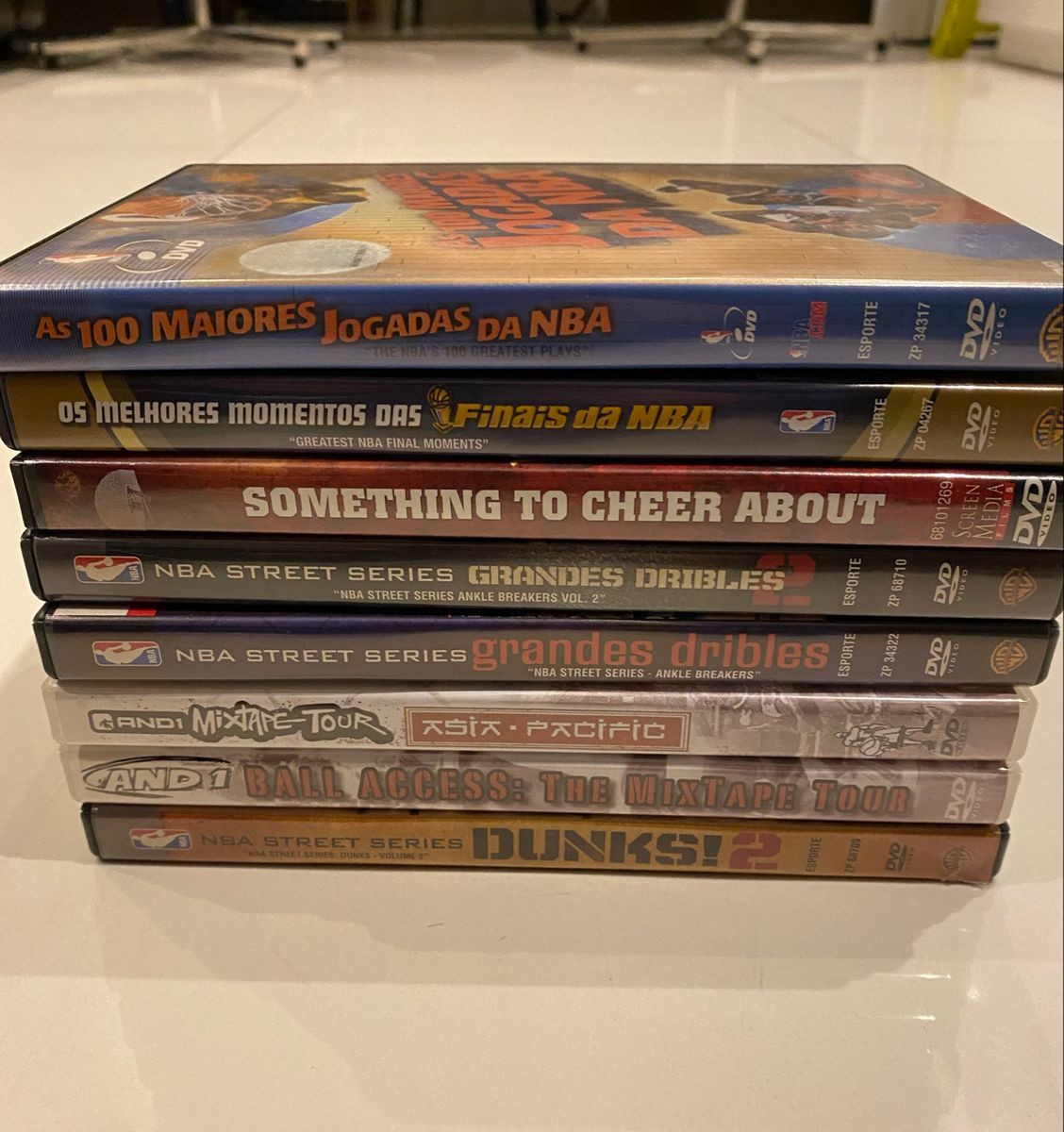 Pacote Basquete - 8 Dvds Originais de Conteúdo Nba e And1 | Filme e ...