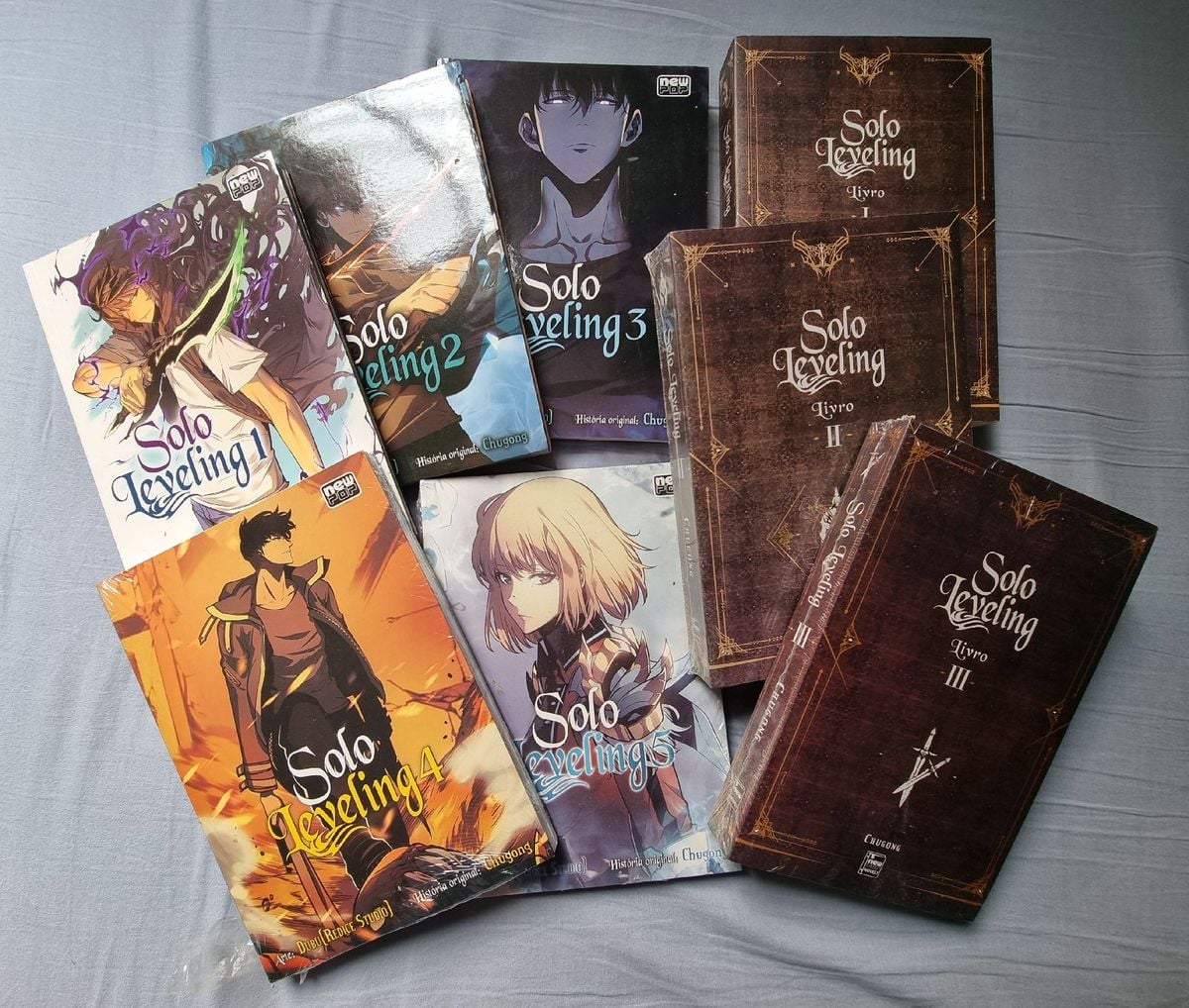 Pacote Manhwa/mangá Solo Leveling (volumes 1 a 5) + Light Novel ...