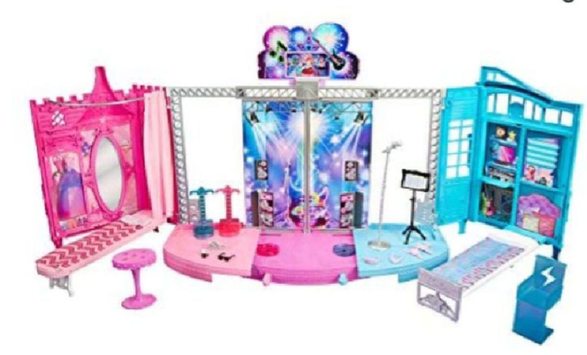 Palco/camarim da Barbie + Boneca Que Canta | Brinquedo Barbie Usado ...