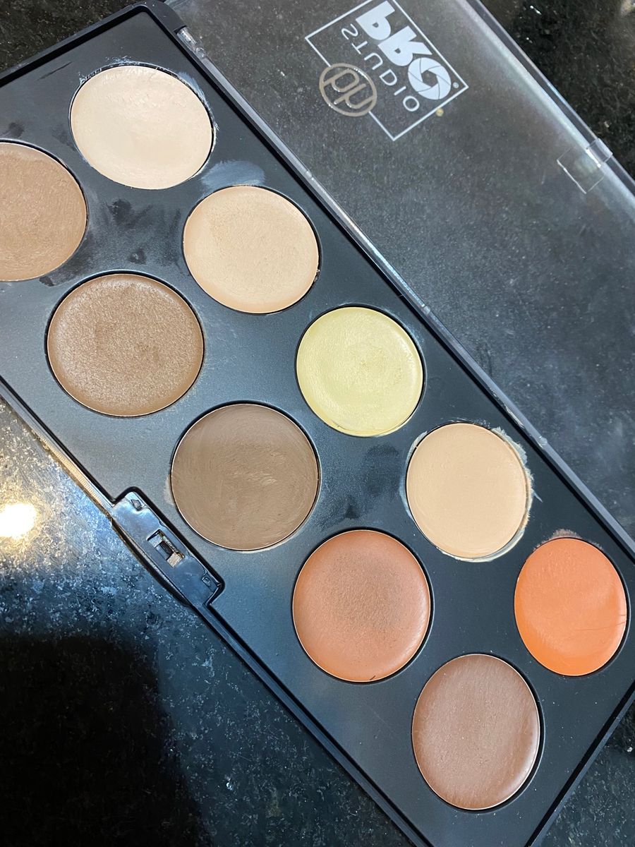 Paleta de Corretivos e Contornos | Maquiagem Feminina Bh Cosmetics Usado 85089684 | enjoei