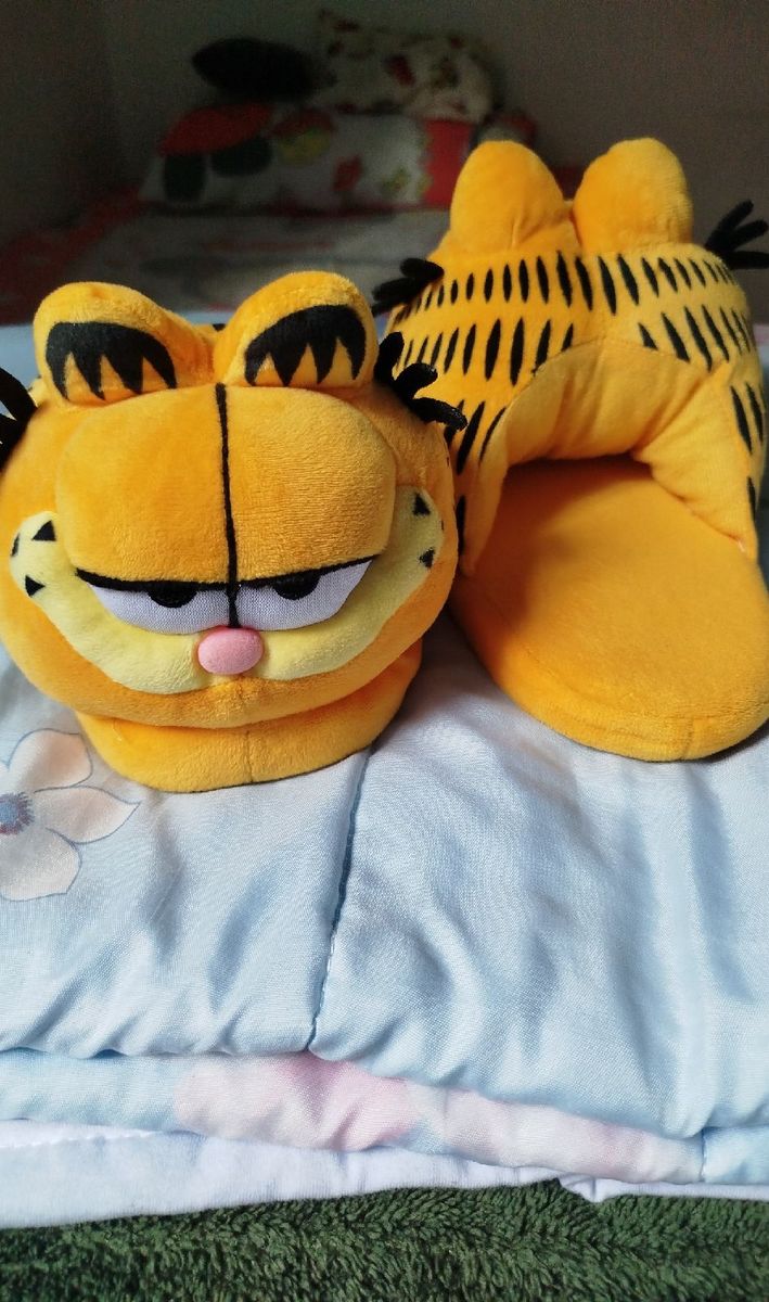 Pantufa Garfield (cacau Show) Usada | Calçado Infantil para Meninas ...