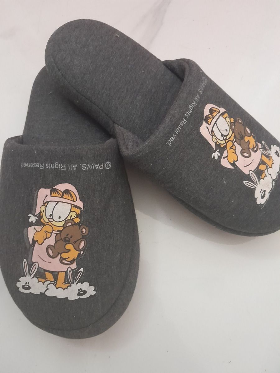 Pantufa Garfield Como Nova. Tam 37 | Sapato Feminino Usado 84968439 ...